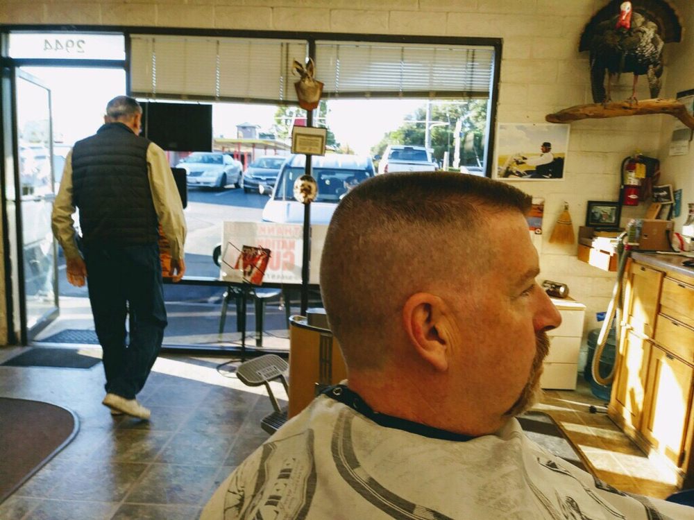 BERRY’S BARBER SHOP - Updated November 2025 - 19 Photos & 24 Reviews ...