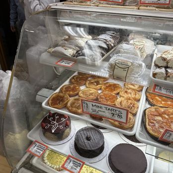 ZABAR’S - Updated December 2024 - 1123 Photos & 1358 Reviews - 2245 ...