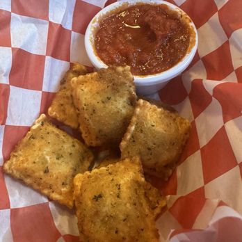 SPAGHETTI WORKS - Updated January 2026 - 116 Photos & 129 Reviews ...