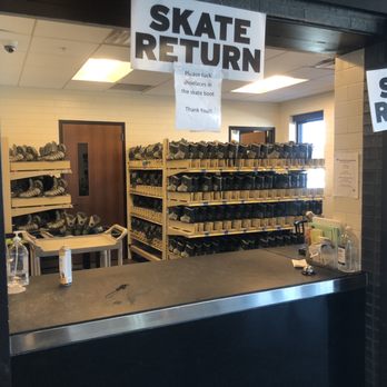 CENTRAL PARK ICE SKATE LOOP - Updated January 2026 - 16 Photos & 11 ...