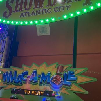 LUCKY SNAKE ARCADE & SPORTS BAR AT SHOWBOAT - Updated August 2025 - 138 ...