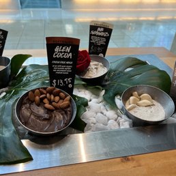 Lush Reviews | Read Customer Service Reviews of lushusa.com