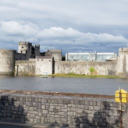 THE CURRAGOWER - Updated December 2025 - 147 Photos & 142 Reviews ...