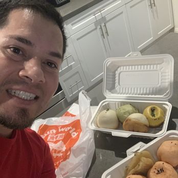 BUN WORLD - Updated July 2024 - 338 Photos & 132 Reviews - 1071 N ...