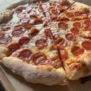COSMO’S PIZZA - Updated July 2025 - 45 Photos & 175 Reviews - 659 30th ...