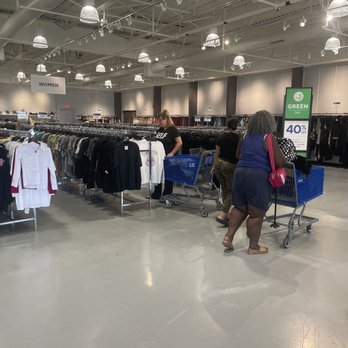 GOODWILL NYNJ STORE & DONATION CENTER - Updated December 2025 - 16 ...