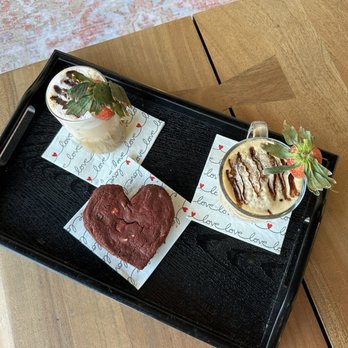 FROTH CAFE - Updated May 2025 - 70 Photos & 31 Reviews - 222 Main St ...