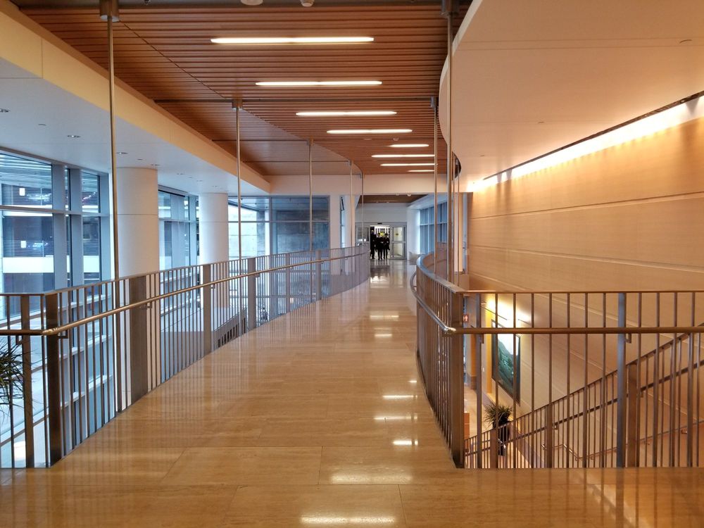 PROVIDENCE CANCER CENTER - 820 NE 47th Ave, Portland, Oregon ...