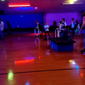 FRYE’S ROLLER RINK - 25 Photos & 47 Reviews - 2800 Poplar Tent Rd ...
