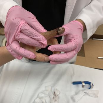 UPPER VALLEY URGENT CARE CENTER - Updated September 2025 - 15 Photos ...