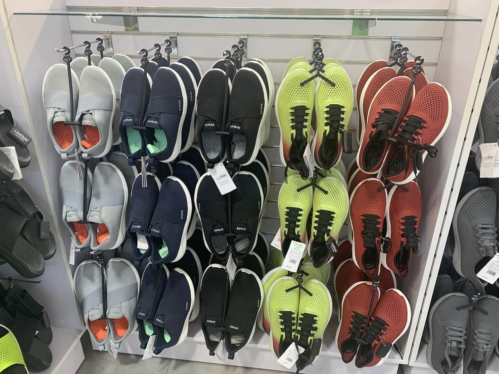 CROCS AT TANGER CHARLESTON OUTLET - Updated September 2024 - 11 Photos ...