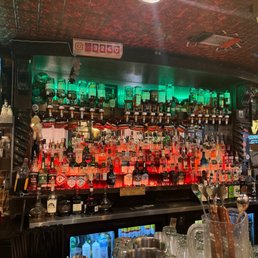 THE CELT IRISH PUB - Updated July 2025 - 243 Photos & 384 Reviews - 100 ...