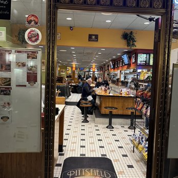 PITTSFIELD CAFE - 648 Photos & 821 Reviews - 55 E Washington St ...