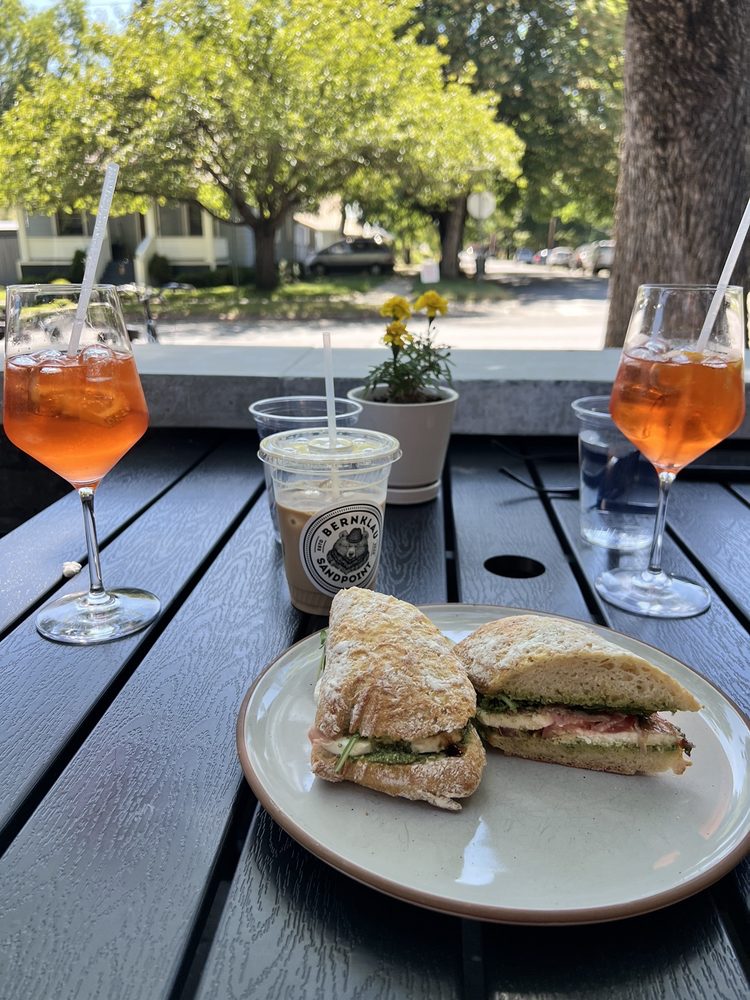 THE BERNKLAU - Updated September 2025 - 14 Photos & 24 Reviews - 316 ...