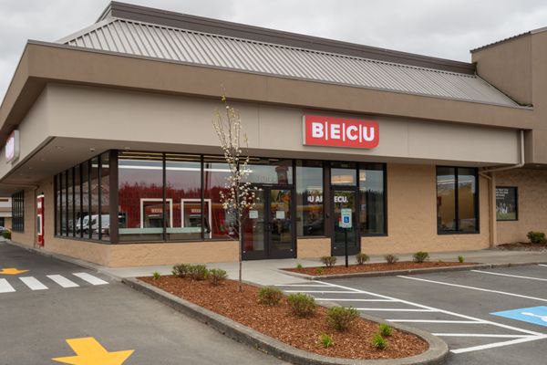 BECU CREDIT UNION - Updated March 2025 - 20 Photos - 20611 Bothell ...