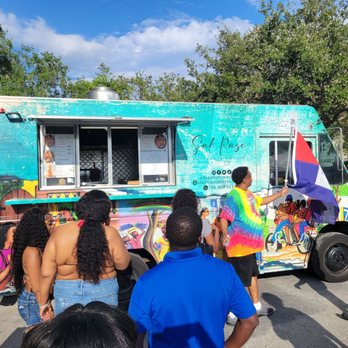 SAK PASE FOODTRUCK - Updated January 2026 - 27 Photos & 17 Reviews ...