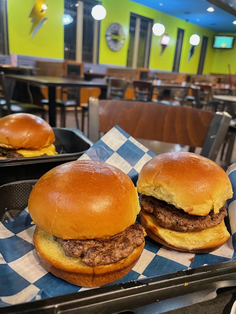 LIGHTNING ROUNDS - Updated August 2024 - 26 Photos & 16 Reviews - 266 ...