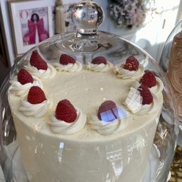 THE CAKE BAKE SHOP BY GWENDOLYN ROGERS-BROAD RIPPLE VILLAGE - Updated ...