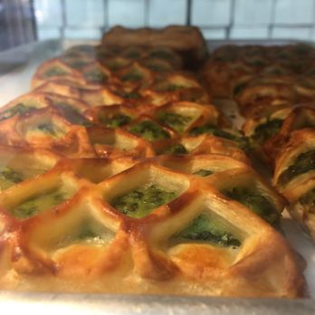Starbread Bakery - Takeout & Delivery - 529 Photos & 449 Reviews ...