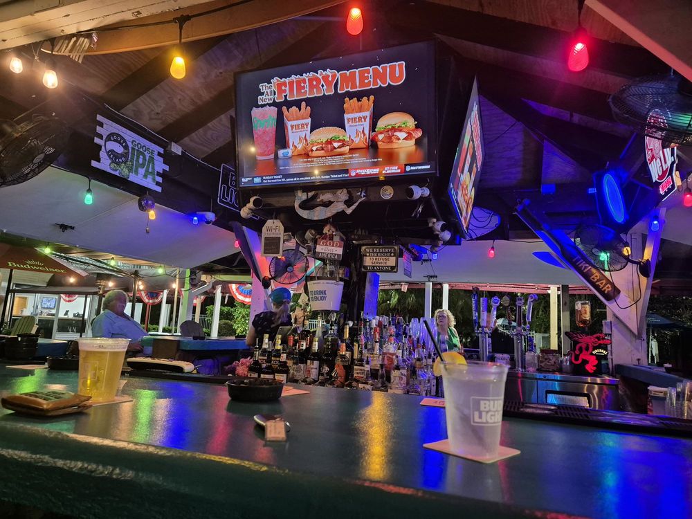 Rock N Barrel Bar & Grill, Bradenton | Roadtrippers