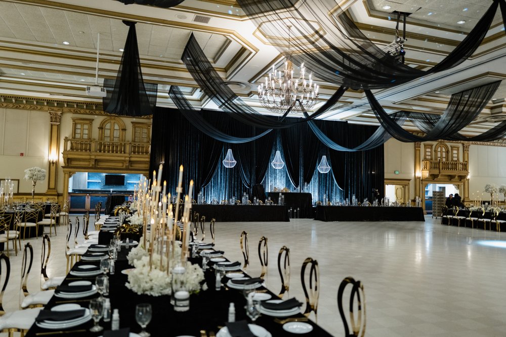 CIOCIARO CLUB - Updated April 2024 - 27 Photos - 3745 N Talbot ...