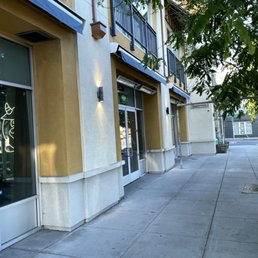 MONSTER PHO - Updated October 2025 - 1467 Photos & 1397 Reviews - 360 ...