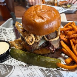 SMOKIN T’S BAR & GRILL - Updated August 2025 - 44 Photos & 46 Reviews ...