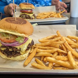 GROOVY BEAST - 111 Photos & 137 Reviews - 109 E Hudson Blvd, Gastonia ...