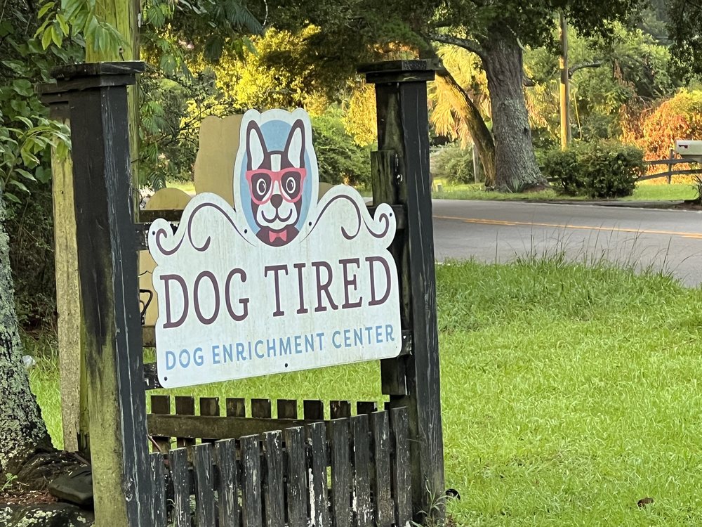 DOG TIRED - Updated November 2025 - 30 Photos & 40 Reviews - 1989 River ...