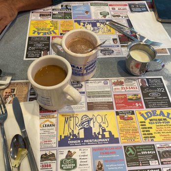 METROPOLIS DINER - Updated June 2025 - 127 Photos & 142 Reviews - 1711 ...