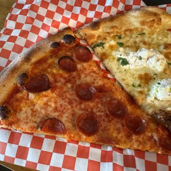 LOOSIES PIZZA - Updated December 2024 - 146 Photos & 182 Reviews - 300 ...