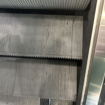 TARGET - Updated December 2025 - 123 Photos & 137 Reviews - 25 Grand ...