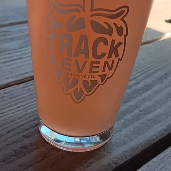 TRACK 7 BREWING - NATOMAS - CLOSED - Updated June 2025 - 1148 Photos ...