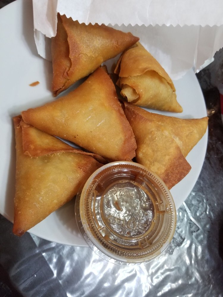 SULTAN OF SAMOSAS - 35 Photos & 76 Reviews - 1677 O'Connor Drive ...