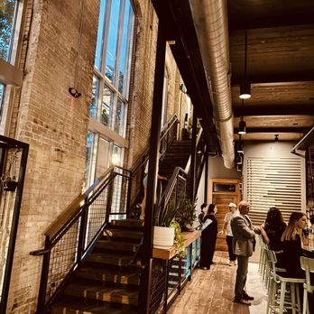 LUCILLE - Updated December 2024 - 814 Photos & 605 Reviews - 101 King ...