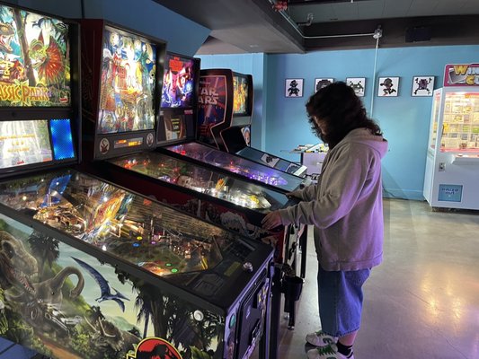 LEGENDS ARCADE - Updated August 2024 - 21 Photos & 22 Reviews - 109 ...