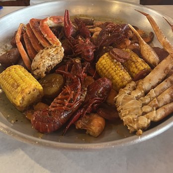 STORMING CRAB - LEXINGTON - Updated June 2025 - 318 Photos & 186 ...