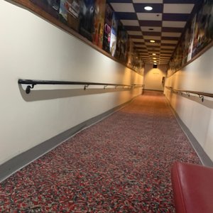 PARKADE CINEMAS & ENTERTAINMENT - 39 Photos & 45 Reviews - 416 Middle ...