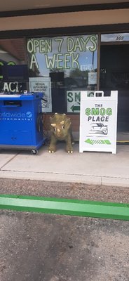 THE SMOG PLACE - Updated November 2025 - 16 Photos & 29 Reviews - 809 W ...