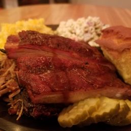 BROTHERS BARBECUE - Updated February 2025 - 1073 Photos & 949 Reviews ...