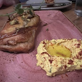 VINYA TABLE - Updated May 2024 - 328 Photos & 127 Reviews - 266 Miracle ...