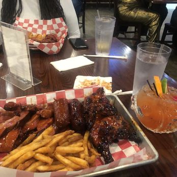 WILMA’S FAMOUS BBQ & TAVERN - Updated March 2025 - 162 Photos & 159 ...