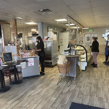 PAN AMERICAN BAKERY & GRILL - Updated June 2025 - 82 Photos & 140 ...