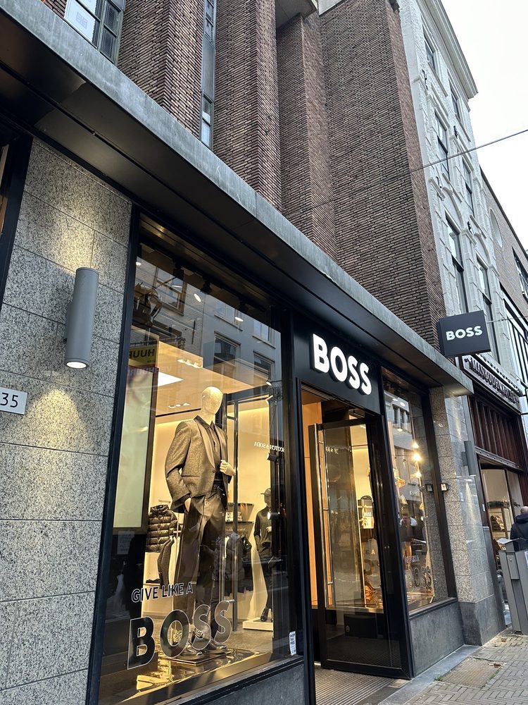 HUGO BOSS STORE DEN HAAG - Hoogstraat 33, Den Haag, Zuid-Holland, The ...