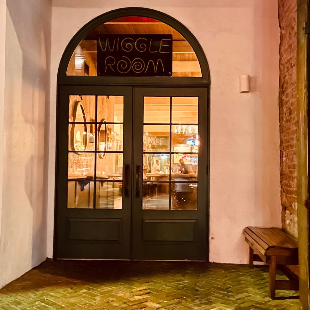 WIGGLE ROOM - Updated December 2025 - 29 Photos & 37 Reviews - 9 Avenue ...