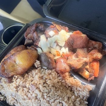 CHEF CREOLE SEASONED KITCHEN - Updated October 2025 - 533 Photos & 438 ...