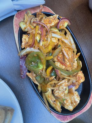 THE MANHATTAN - Updated October 2025 - 14 Photos - 5 Station Road ...