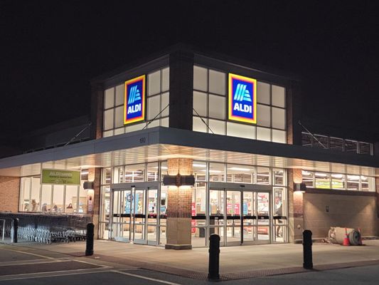 ALDI - Updated January 2026 - 21 Photos & 22 Reviews - 190 W Lincoln ...