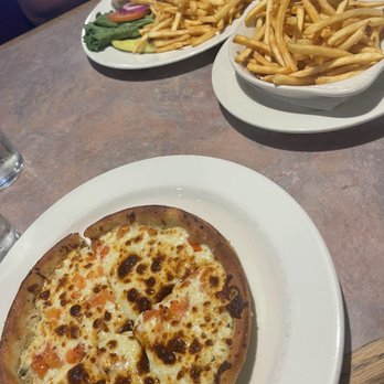 KUTZTOWN TAVERN - Updated December 2025 - 89 Photos & 188 Reviews - 272 ...