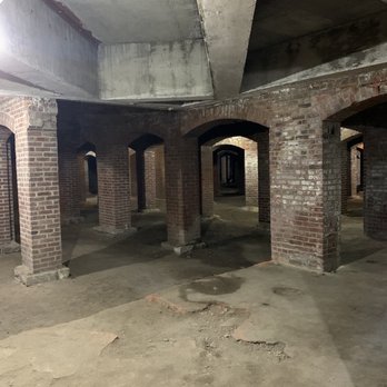 INDIANA LANDMARKS -- CITY MARKET CATACOMBS TOURS - Updated December ...